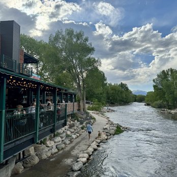 BOATHOUSE CANTINA - Updated June 2025 - 289 Photos & 561 Reviews - 228 ...