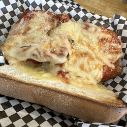 3 FOOLS - Updated November 2025 - 50 Photos & 141 Reviews - 87 Rte 6A ...