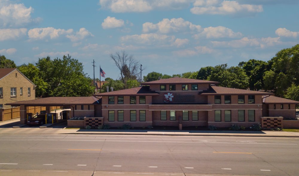 EDUCATORS CREDIT UNION - 6131 W. Center St, Milwaukee, Wisconsin ...