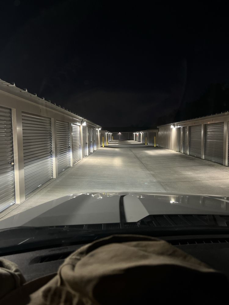 PACK RAT MINI STORAGE - Updated September 2025 - 1509 Brinkley Rd ...