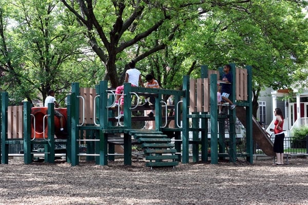 HAMLIN PARK - Updated August 2024 - 37 Reviews - 3035 N Hoyne Ave ...