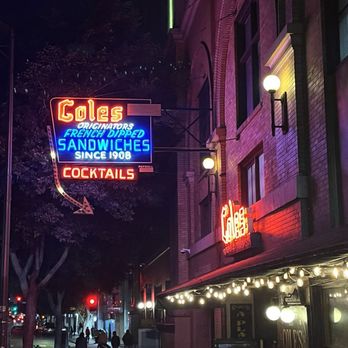 COLE’S FRENCH DIP - Updated June 2025 - 2059 Photos & 2430 Reviews ...