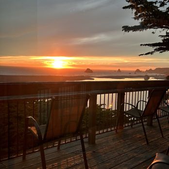 RIVER’S END RESTAURANT & INN - Updated February 2025 - 823 Photos & 738 ...