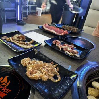 HUNGRY POT KOREAN BBQ & HOT POT - Updated January 2026 - 292 Photos ...