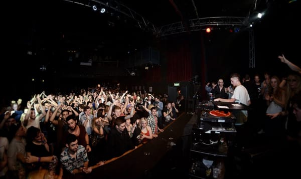 BUTTON FACTORY - Updated October 2025 - 25 Photos & 42 Reviews - Curved ...