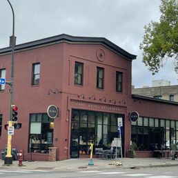 ALMA - Updated October 2025 - 1070 Photos & 703 Reviews - 528 ...