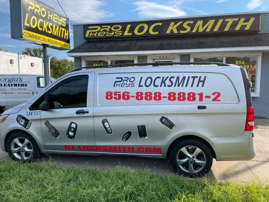 PRO KEYS LOCKSMITH - Updated October 2025 - 2020 Fairfax Ave, Cherry ...