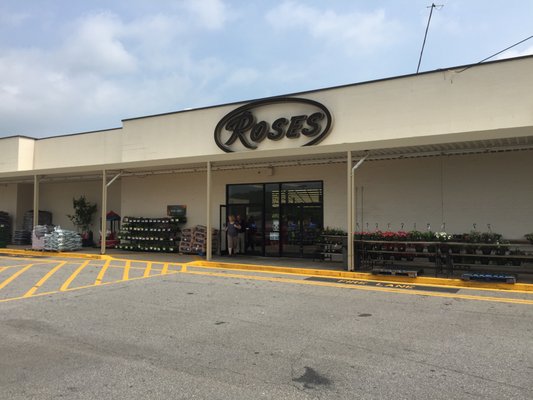 ROSES STORE - Updated July 2025 - 600 Commonwealth Blvd, Martinsville ...