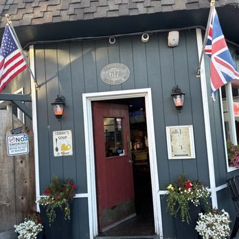 THE MONARCH PUB & RESTAURANT - Updated December 2025 - 242 Photos & 313 ...