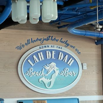 LAH DE DAH BEACH BAR & GRILL - Updated March 2025 - 35 Photos & 27 ...
