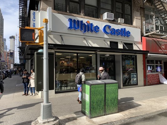 WHITE CASTLE - 53 Photos & 18 Reviews - 539 8th Ave, New York, New York ...