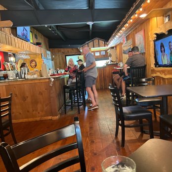 RED DOG BAR / BISTRO - Updated August 2025 - 27 Photos & 44 Reviews ...