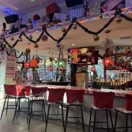 HIDE - Updated December 2025 - 1082 Photos & 555 Reviews - 1928 ...