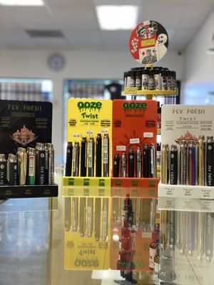 SMOKE TOKES HOOKAH & VAPE SHOP - Updated February 2025 - 33 Photos ...