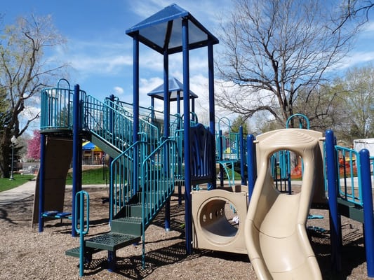 MEMORY SQUARE PARK - Updated October 2025 - 801 Grant Ave, Louisville ...