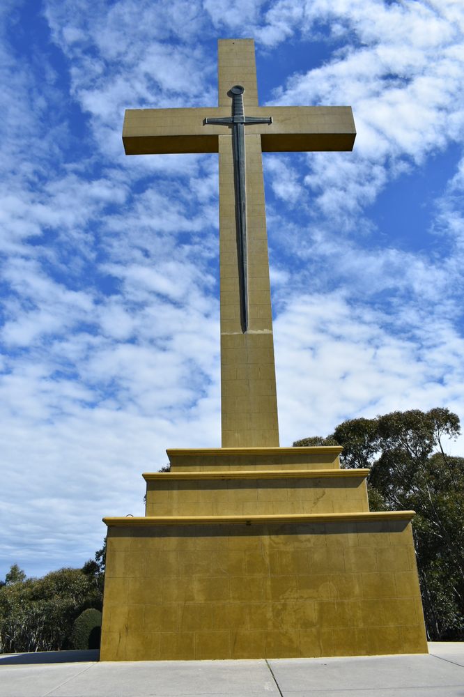 MT MACEDON MEMORIAL CROSS - Updated September 2024 - Mount Macedon ...