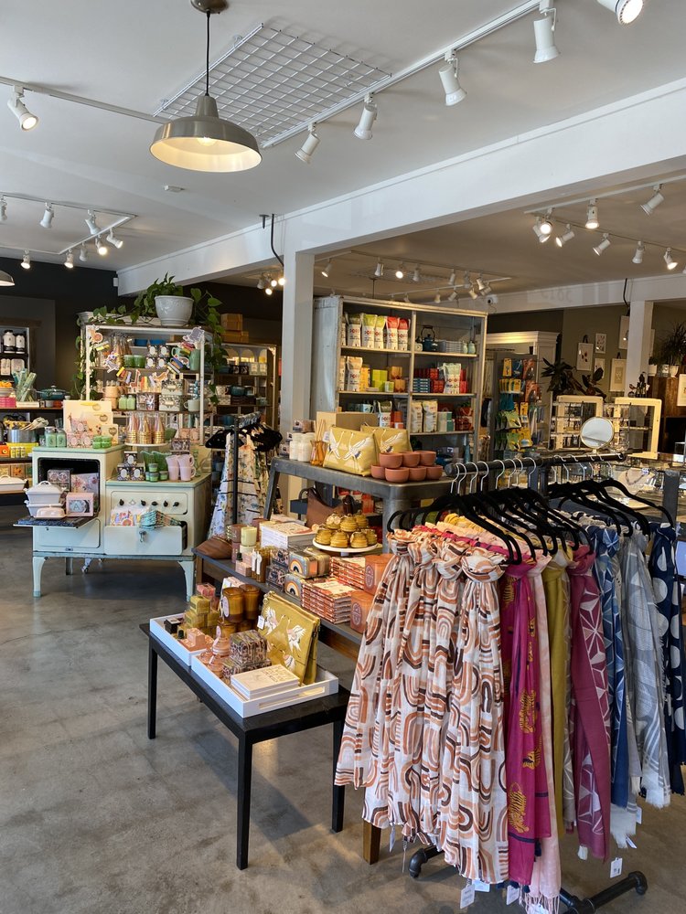 COMPASS ROSE - Updated September 2024 - 35 Photos & 37 Reviews - 3815 N ...