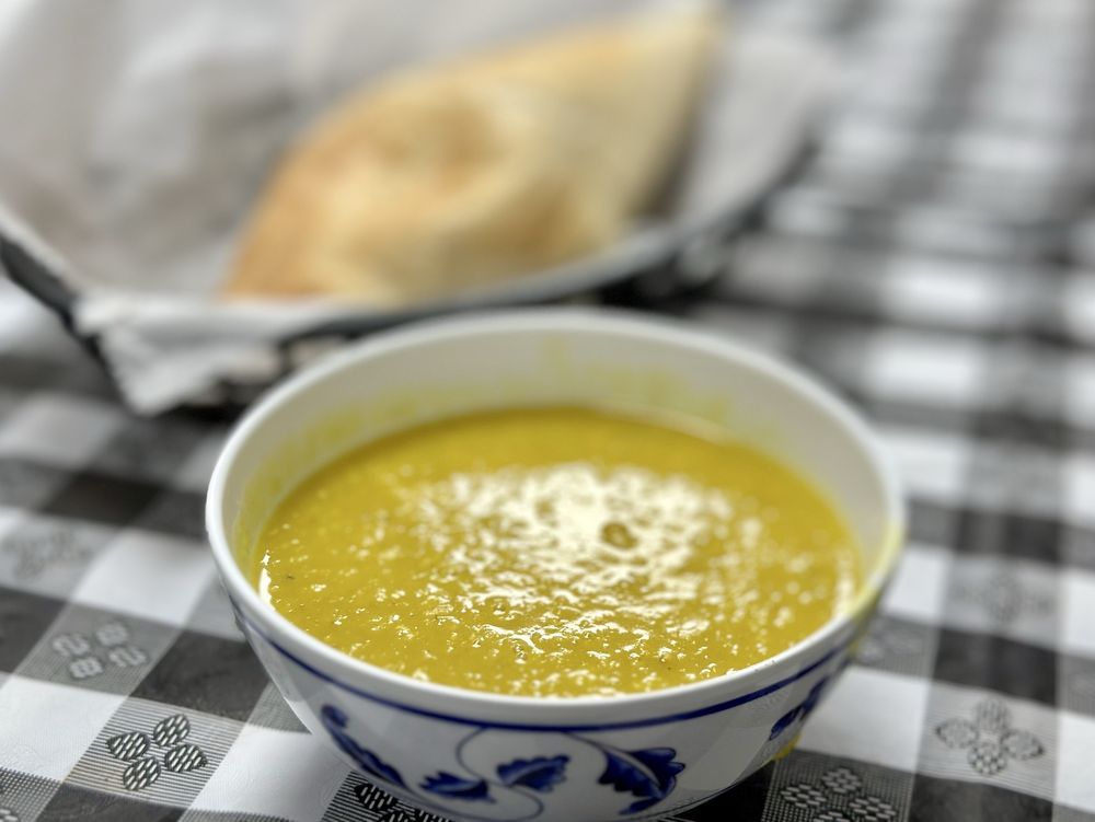 FAMILY RESTAURANT & BAKERY - Updated December 2025 - 88 Photos - 2151 E ...