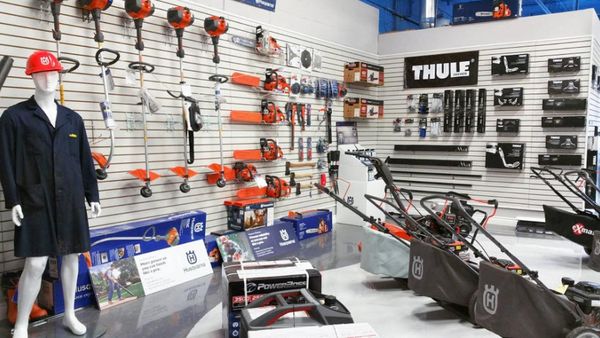 HITCH CITY - Updated January 2026 - 45 Photos - 5170 Dixie Road ...