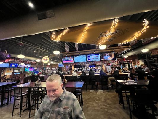 BROTHERS BAR & GRILL - Updated May 2026 - 206 Photos & 492 Reviews ...