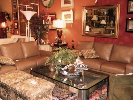 PAST PERFECT CONSIGNMENT - Updated December 2025 - 52 Photos & 19 ...