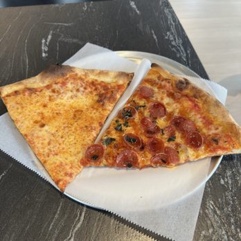 LORENZO PIZZA & STEAKS - Updated October 2025 - 21 Photos & 24 Reviews ...