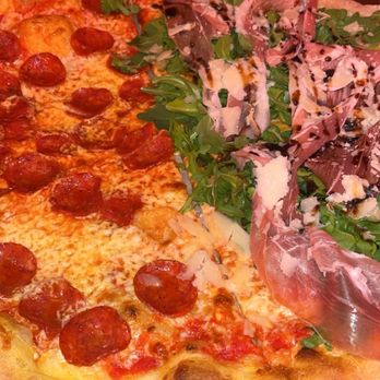 SERGIOLINO - Updated January 2026 - 59 Photos - 1955 Rue Claude-gagné ...