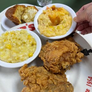 SWETT’S RESTAURANT - 75 Photos & 135 Reviews - 2725 Clifton Ave ...