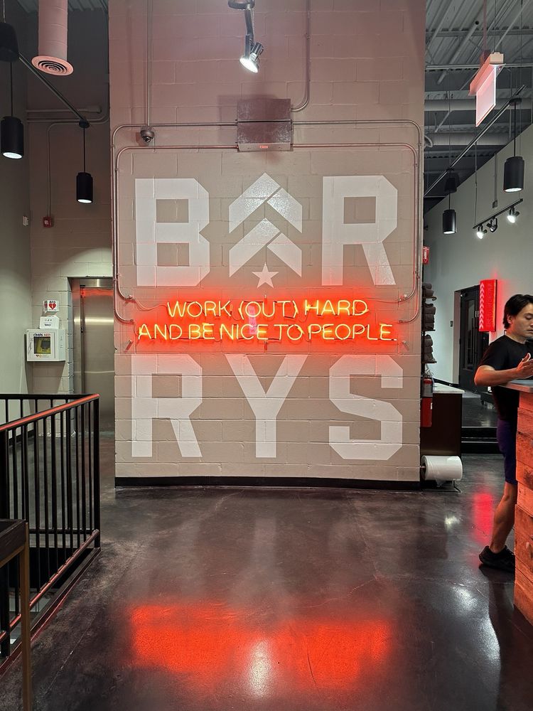 BARRY’S RIVER NORTH - Updated November 2025 - 42 Photos & 76 Reviews ...