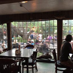 GILHOOLEY’S RESTAURANT AND OYSTER BAR - Updated December 2025 - 566 ...