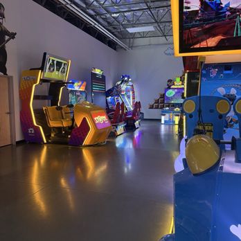 SOUTH 40 - Updated October 2025 - 363 Photos - 184 Reviews - 1445 S ...