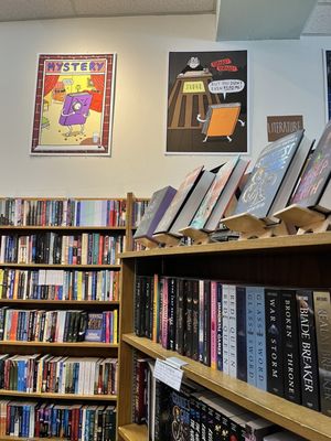 AVID READER - Updated December 2025 - 92 Photos & 115 Reviews - 617 2nd St, Davis, California ...