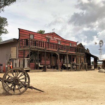 WOODEN NICKEL RANCH - Updated October 2025 - 101 Photos - 25690 Holland ...