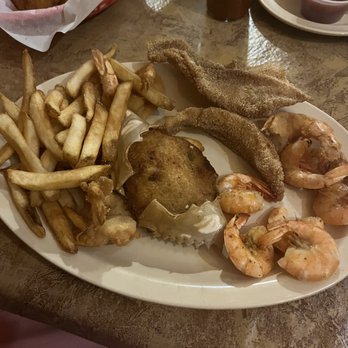 CATFISH CABIN - Updated January 2026 - 54 Photos & 62 Reviews - 1290 S ...