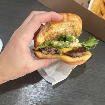 SHAKE SHACK PARK AND PRESTON - Updated December 2025 - 64 Photos & 46 ...