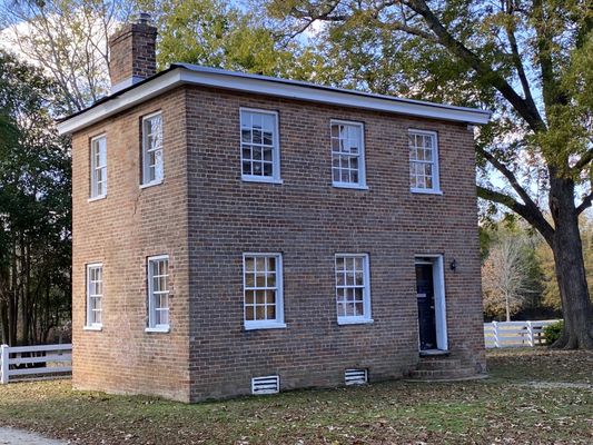 LEE HALL MANSION - Updated December 2025 - 14 Photos - 163 Yorktown Rd ...