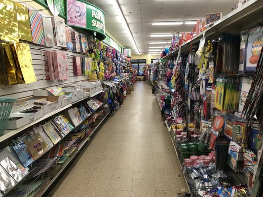 DOLLAR TREE - Updated December 2024 - 51 Photos & 36 Reviews - 1598 ...