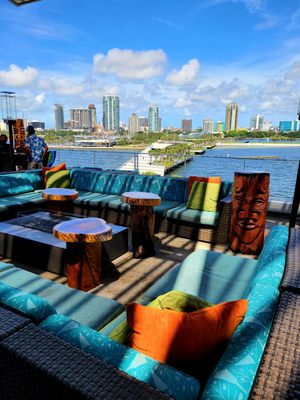 PIER TEAKI - Updated January 2025 - 568 Photos & 270 Reviews - 800 2nd ...