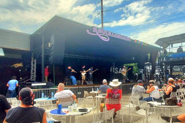 KNUCKLEHEADS - 185 Photos & 126 Reviews - 2715 Rochester St, Kansas ...