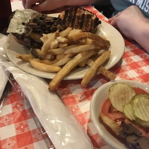 THE TRACE GRILL - 61 Photos & 117 Reviews - American (Traditional ...