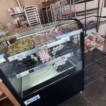 TALKING BREADS - Updated June 2025 - 69 Photos & 40 Reviews - 1619 W ...