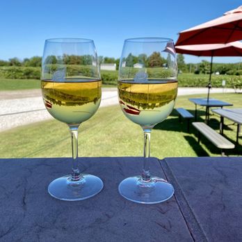 ROSABELLA WINERY - Updated October 2025 - 51 Photos & 24 Reviews - 3951 ...