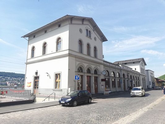 BAHNHOF RÜDESHEIM - Updated August 2025 - Am Rottland 1, Rüdesheim am ...