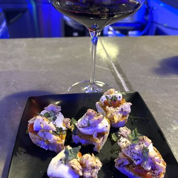 ENGINE 8 URBAN WINERY - Updated June 2024 - 391 Photos & 166 Reviews ...