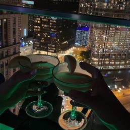 CERISE ROOFTOP - Updated July 2025 - 446 Photos & 322 Reviews - 203 N ...