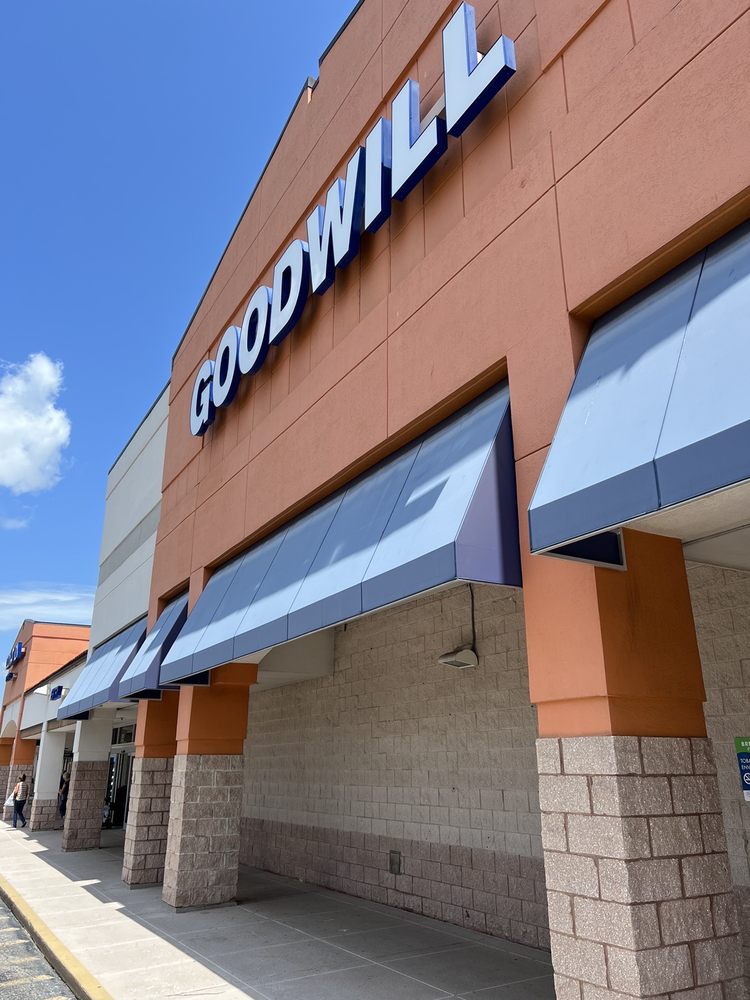 GOODWILL - Updated December 2025 - 14879 Tamiami Trl, North Port ...