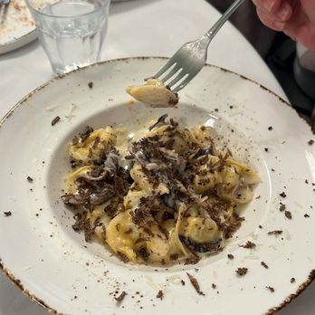 MOLO - Updated August 2024 - 118 Photos & 95 Reviews - 251 Shipyard Way ...