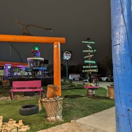 EL REFU - Updated October 2025 - 122 Photos & 93 Reviews - 17111 ...