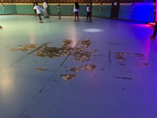 CHESTER SKATELAND - 31 Photos & 17 Reviews - Skating Rinks - 2300 ...