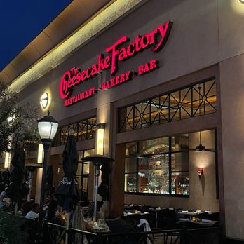 THE CHEESECAKE FACTORY - Updated July 2025 - 1733 Photos & 1521 Reviews ...